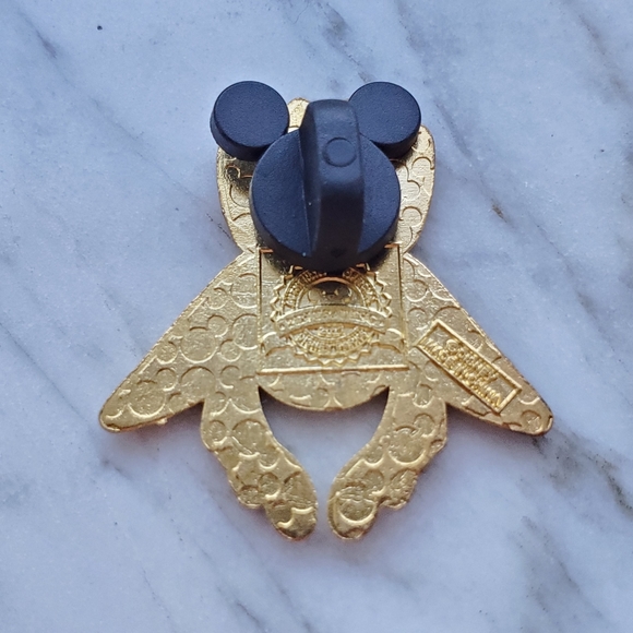 Disney | Jewelry | Golden Scarab Beetle From Aladdin Disney Pin | Poshmark